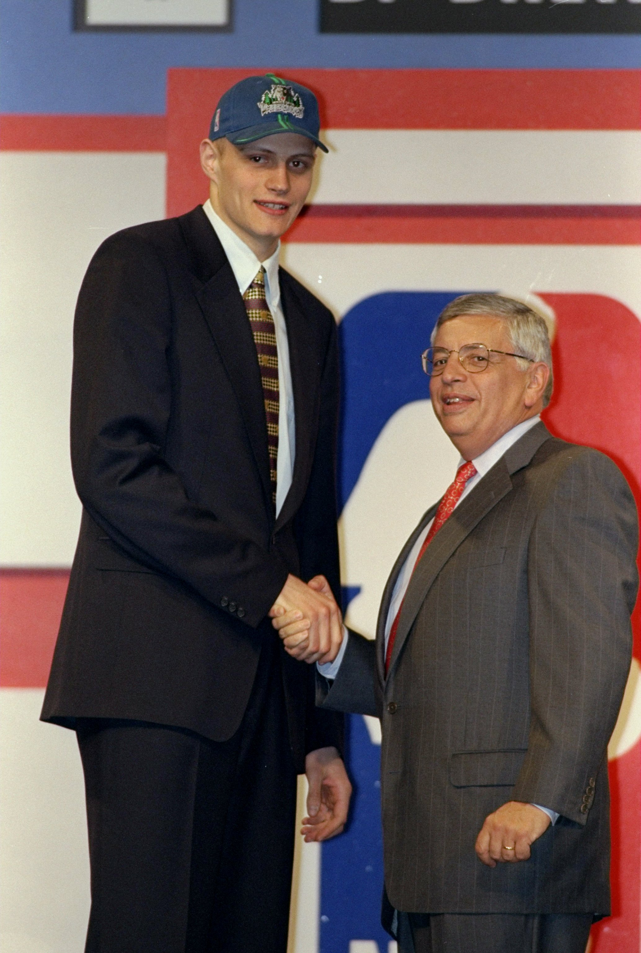 » Sports Guy’s Vault: Memorable NBA Draft Moments, 1997-2004