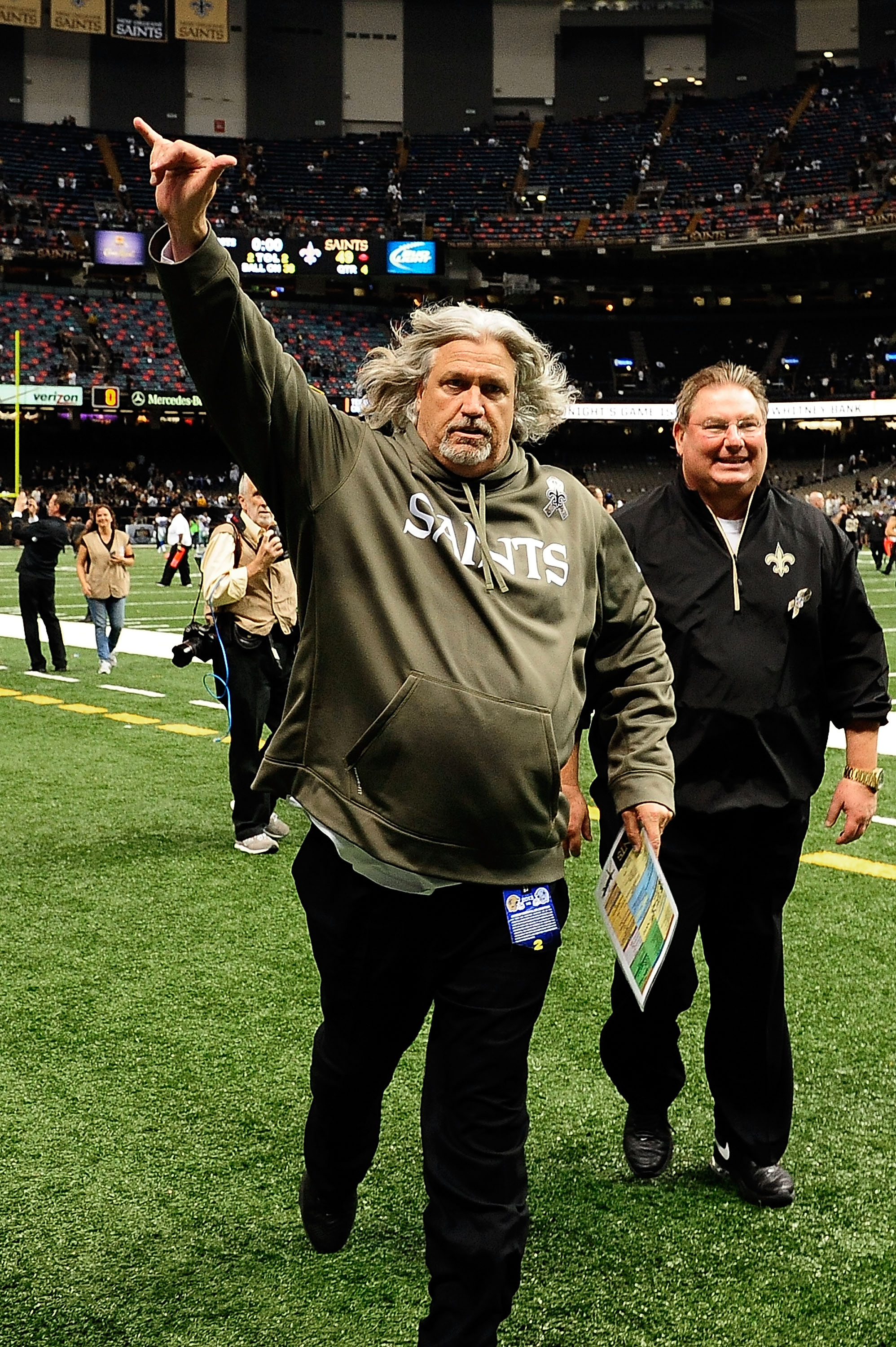 » NFL Heroes: All the Humans (and Machines) That Make Football Great